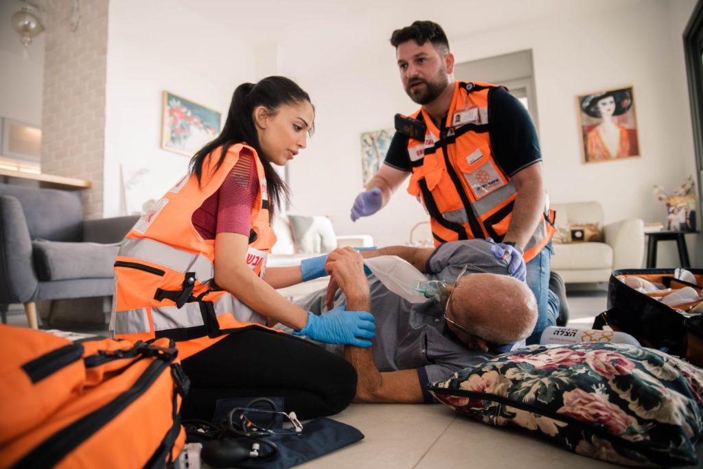 Baby Boy Falls Off A Bed in Modi’in Illit and Loses Consciousness ...